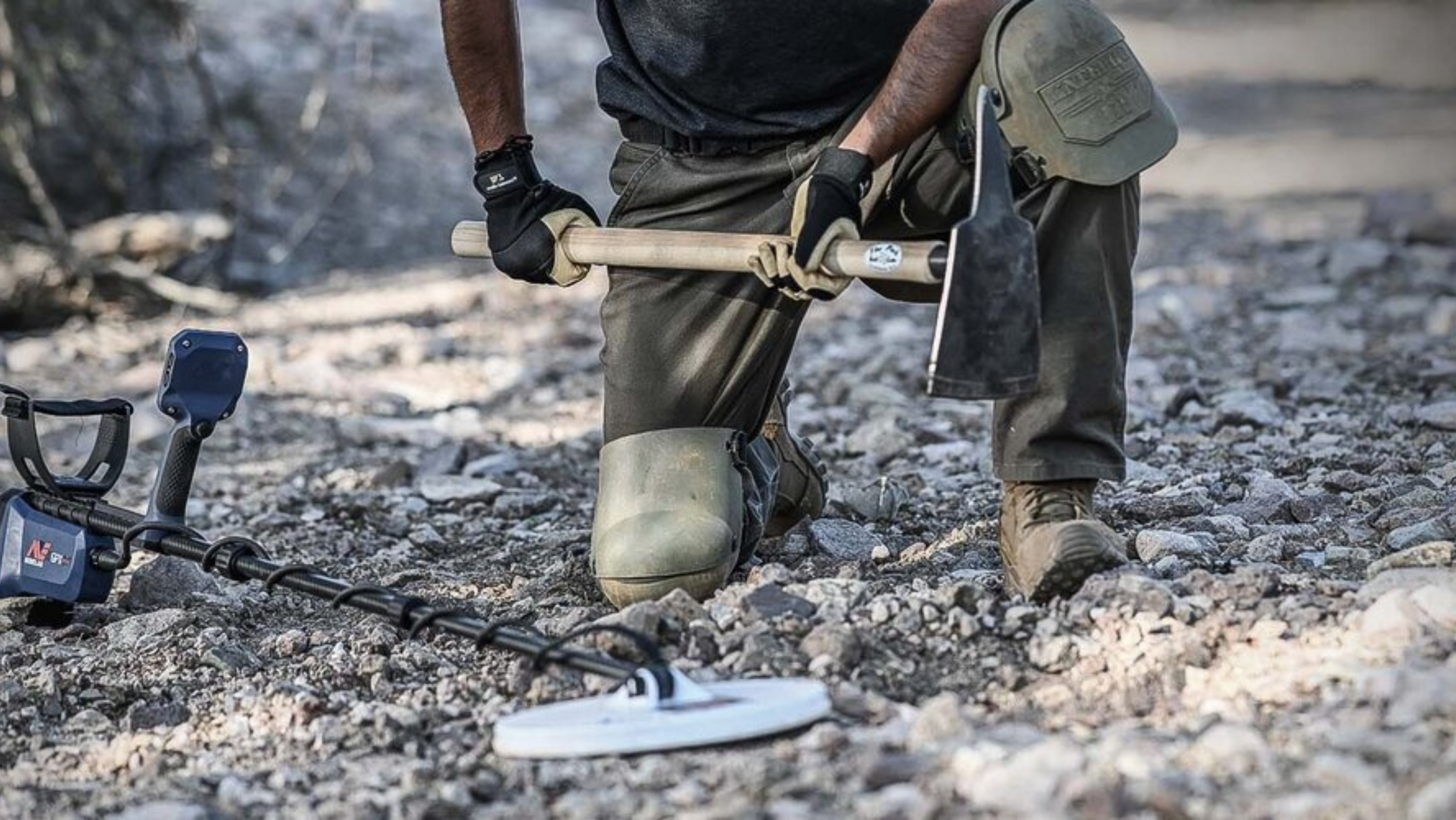 Gold Digging Tools & Metal Detecting E...